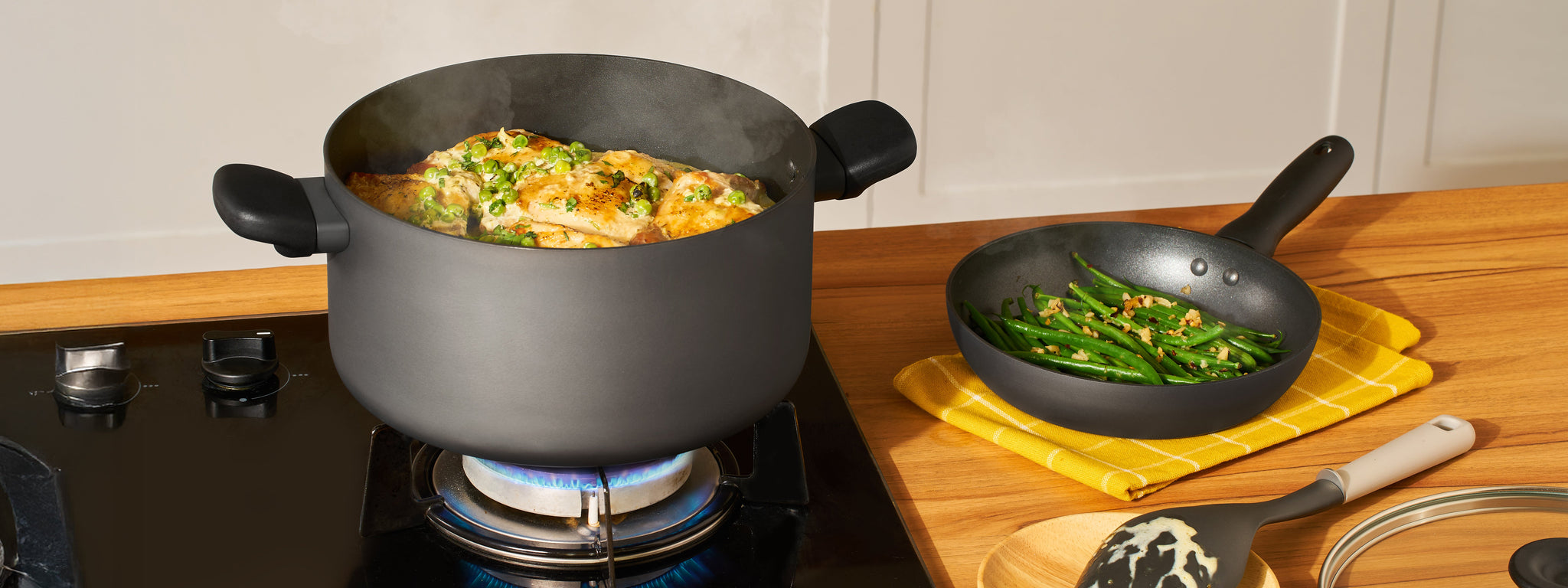 Is Non-Stick Cookware Safe for Everyday Indian Cooking? - PotsandPans India